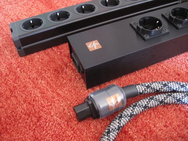 Power Extension Blocks – Serial or Star-wired? | HFA - The Independent ...