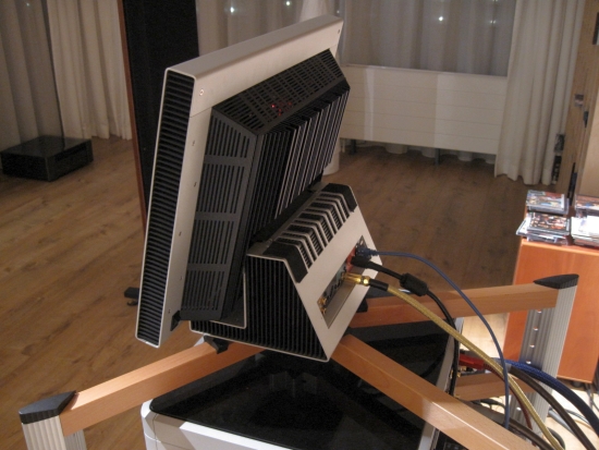 Meridian Control 10 Sooloos control unit | HFA - The Independent Source ...