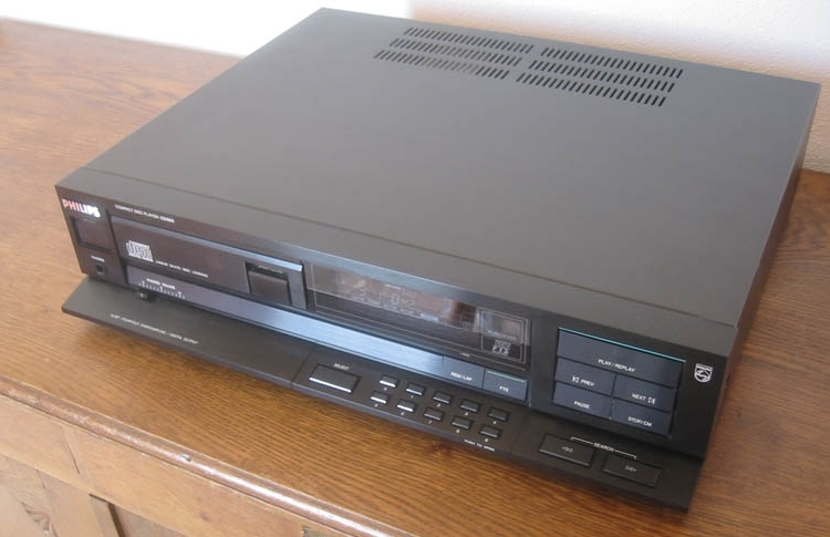 Classic Philips and Marantz CD Player Comparison – part 1 | HFA - The ...