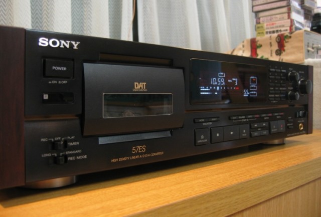 Sony DTC 57ES DAT Recorder – Quick Impression | HFA - The Independent ...
