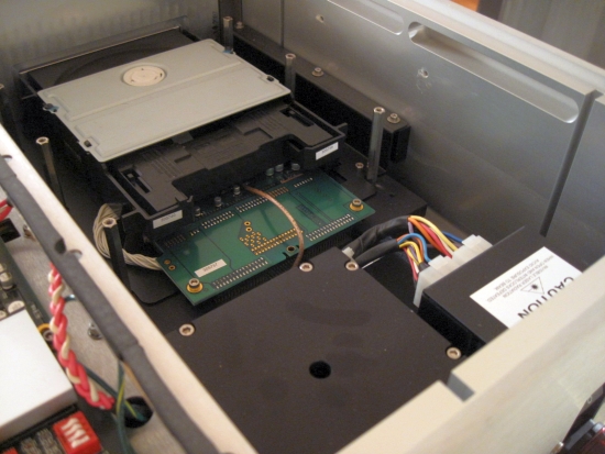 Wadia 581 SACD Player | HFA - The Independent Source for Audio ...