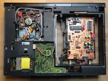 Inside Pics of classic Philips and Marantz CD players | HFA - The ...