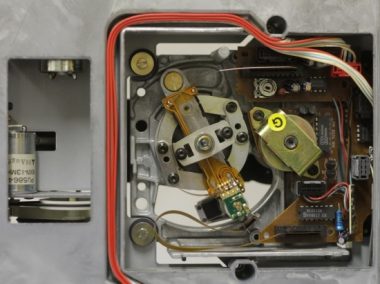 Inside Pics of classic Philips and Marantz CD players | HFA - The ...