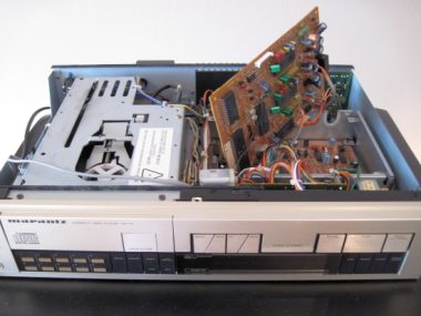 Inside Pics of classic Philips and Marantz CD players | HFA - The ...
