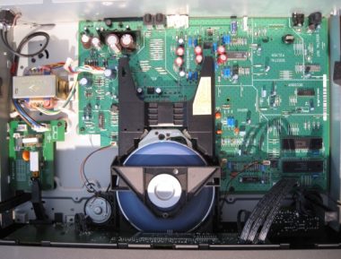Inside Pics of classic Philips and Marantz CD players | HFA - The ...