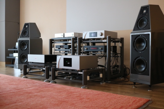 Pink Faun 2.16x Music Server | HFA - The Independent Source for Audio ...