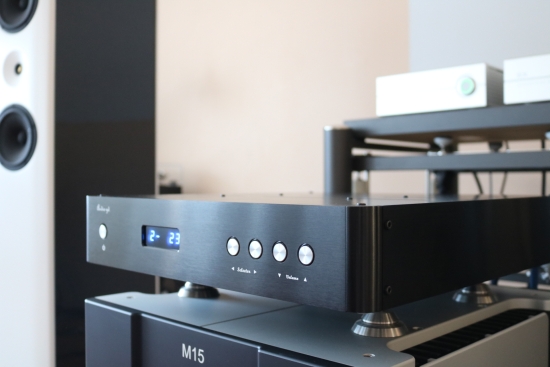Audio GD R8 DAC, Master 1 preamp, Master 3 power amp, and Magna Hifi ...