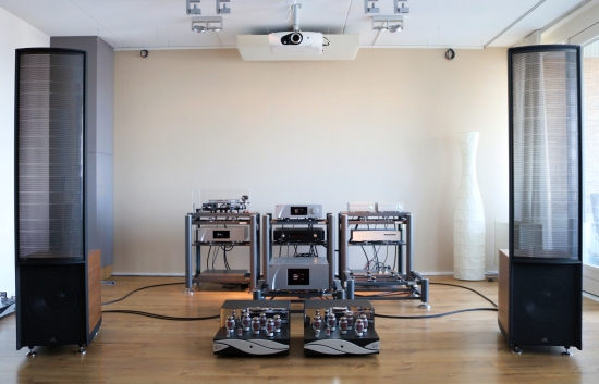 CH Precision P1 Phono Preamp | HFA - HiFi-Advice