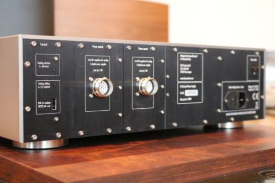 CH Precision X1 Power Supply | HFA - The Independent Source for Audio ...