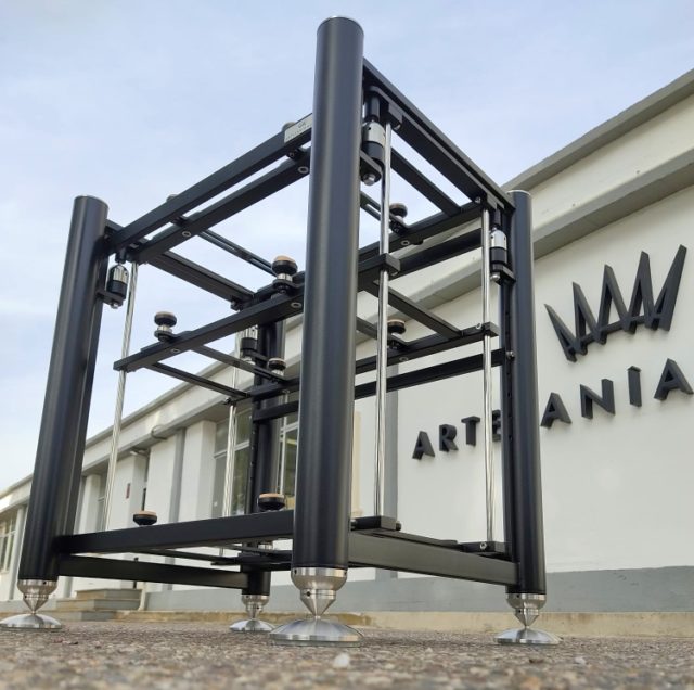 Artesania Audio Exoteryc Rack Pro | HFA - The Independent Source for ...