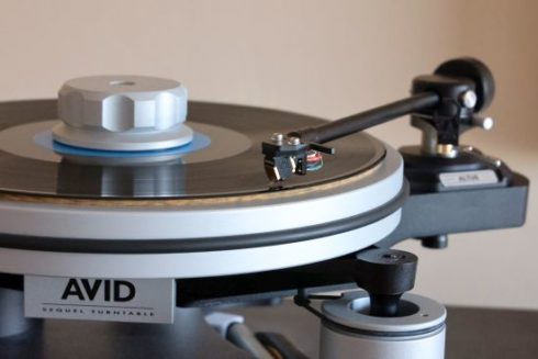 AVIDHIFI ALTUS and NEXUS Tonearms | HFA - The Independent Source for ...