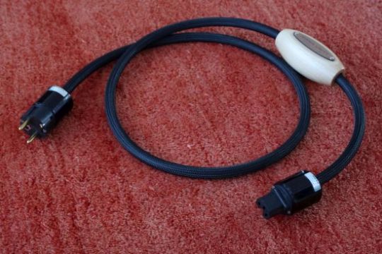 Jorma Audio Unity Interlink, Power Cable, and Speaker Cable | HFA ...