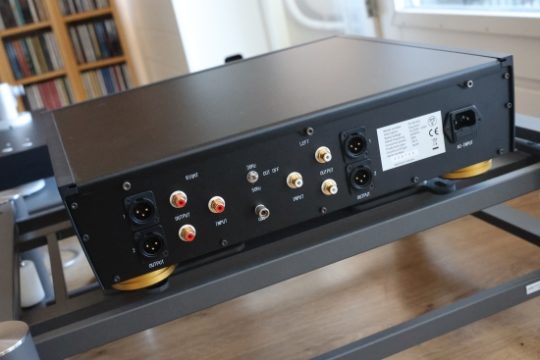 Bergmann Magne Air-Bearing turntable with DS Audio DS W3 Optical ...