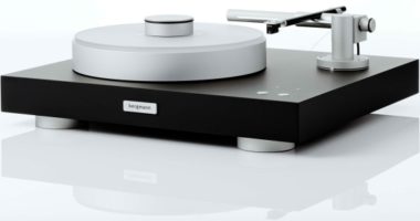Bergmann Magne Air-Bearing turntable with DS Audio DS W3 Optical ...