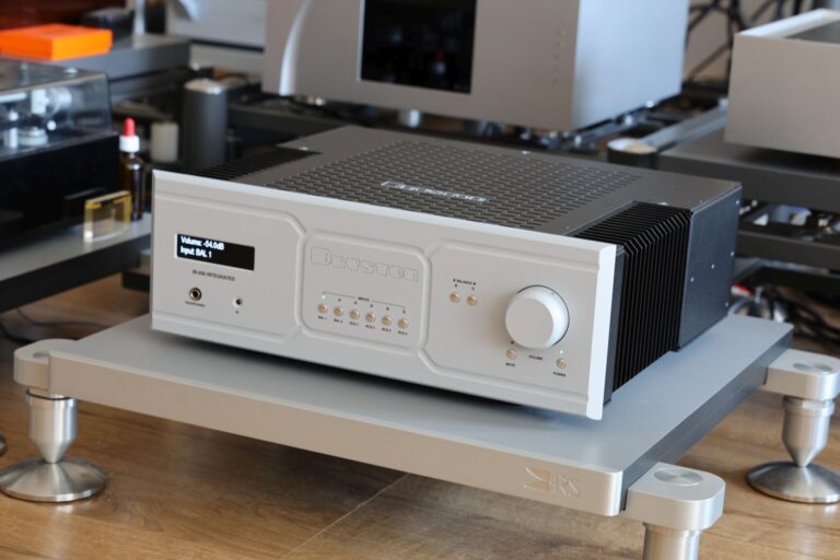Bryston Bi-200 Integrated Amplifier | HFA - The Independent Source for ...